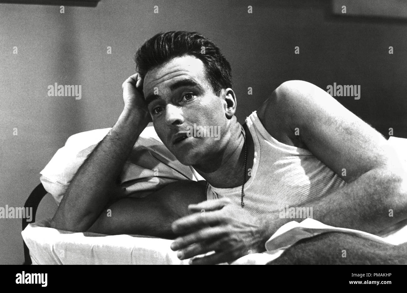 From Here To Eternity 1953 Montgomery Clift Banque De Photographies Et from-here-to-eternity-1953-montgomery-clift-banque-de-photographies-et