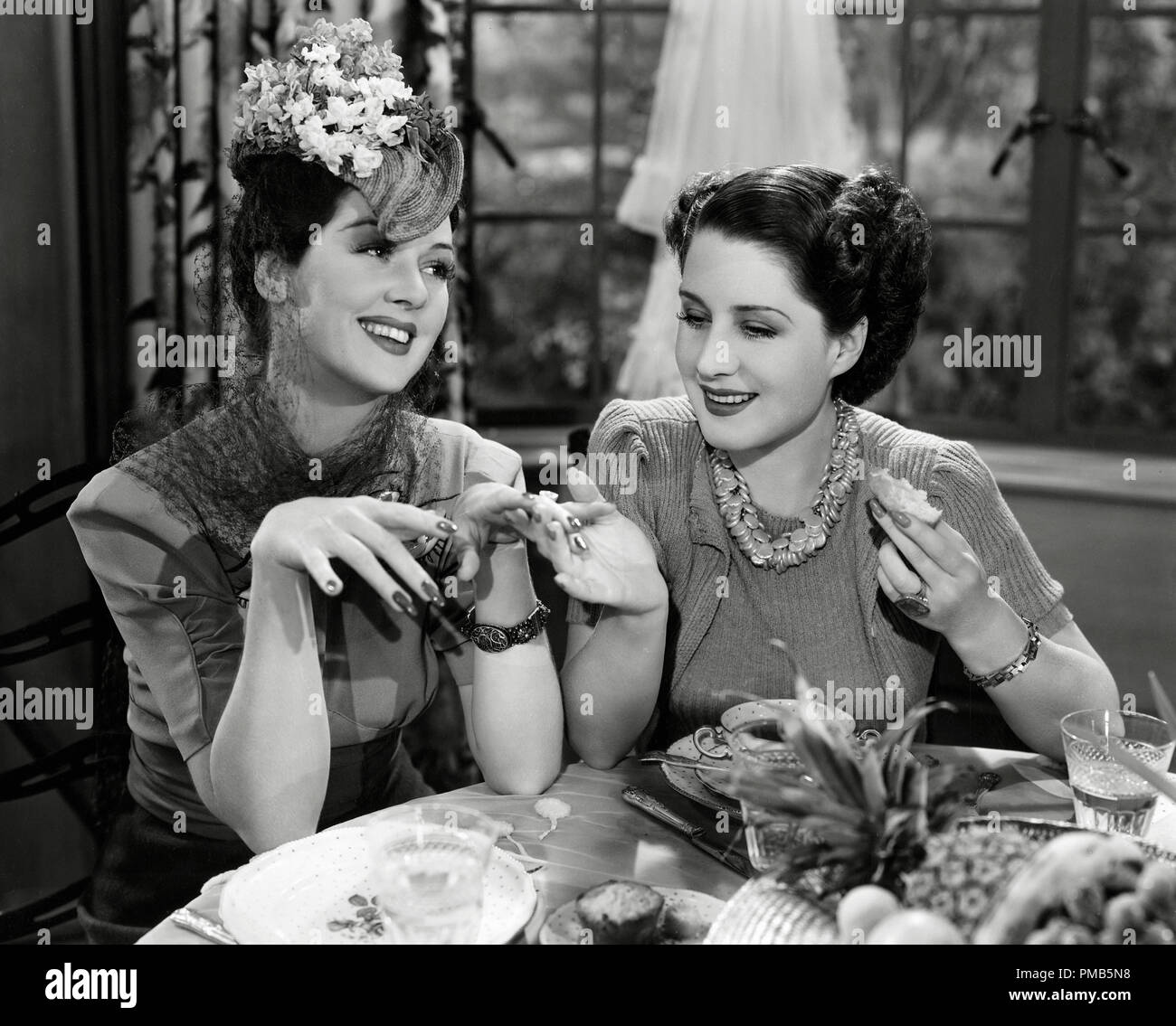 Rosalind russell Banque de photographies et d’images à haute résolution ...