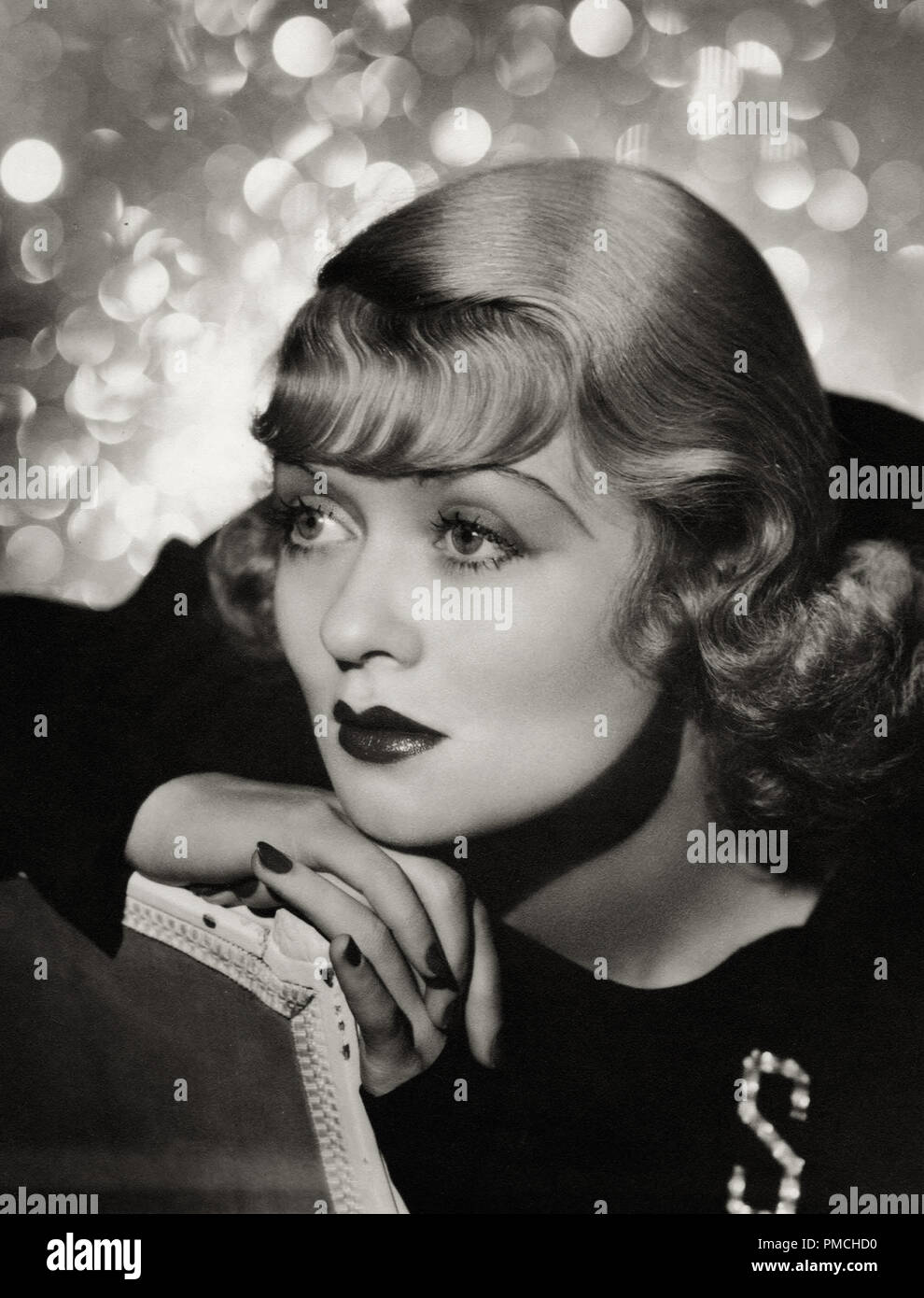 Constance bennett Banque de photographies et d’images à haute ...
