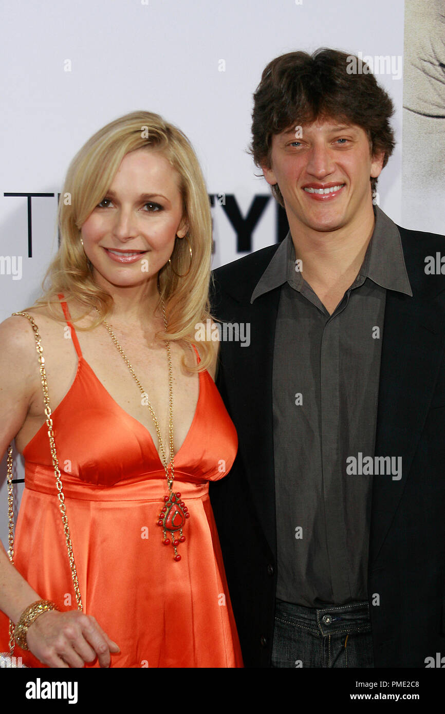 Elle travis et josh feinman Banque de photographies et d’images à haute ...