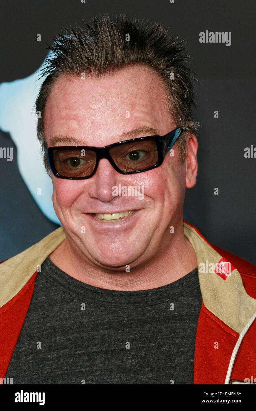 Tom Arnold à la première de la 20th Century Fox's 'Avatar'. Arrivants ...