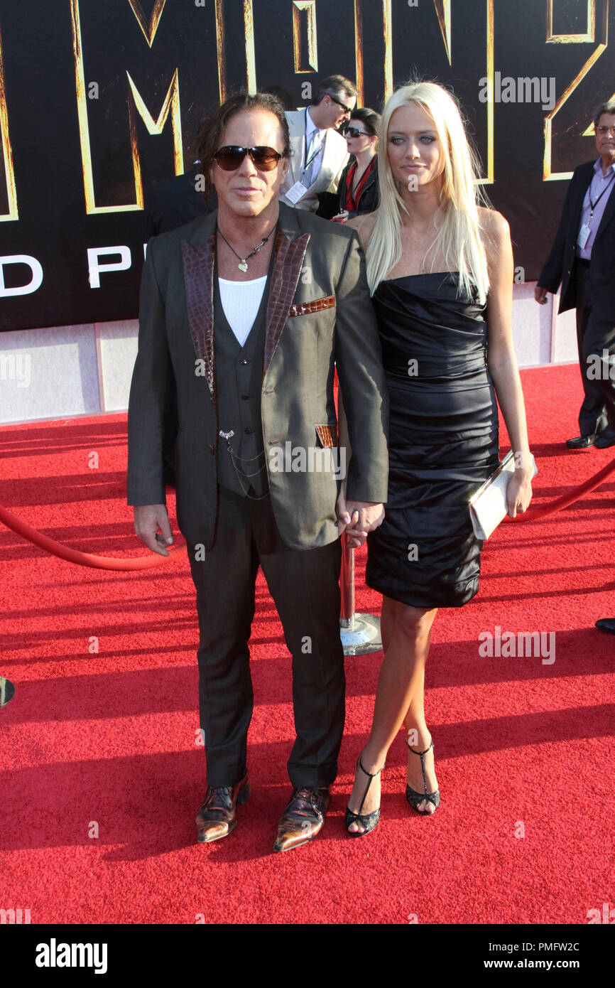 Mickey rourke and anastassija makarenko red carpet event Banque de ...