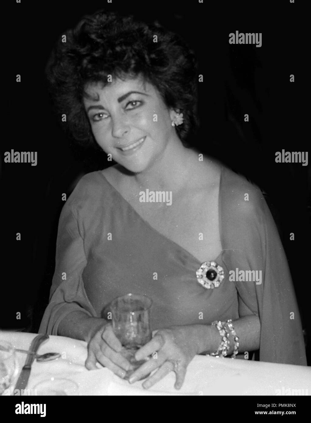 Elizabeth scull Banque de photographies et d’images à haute résolution ...