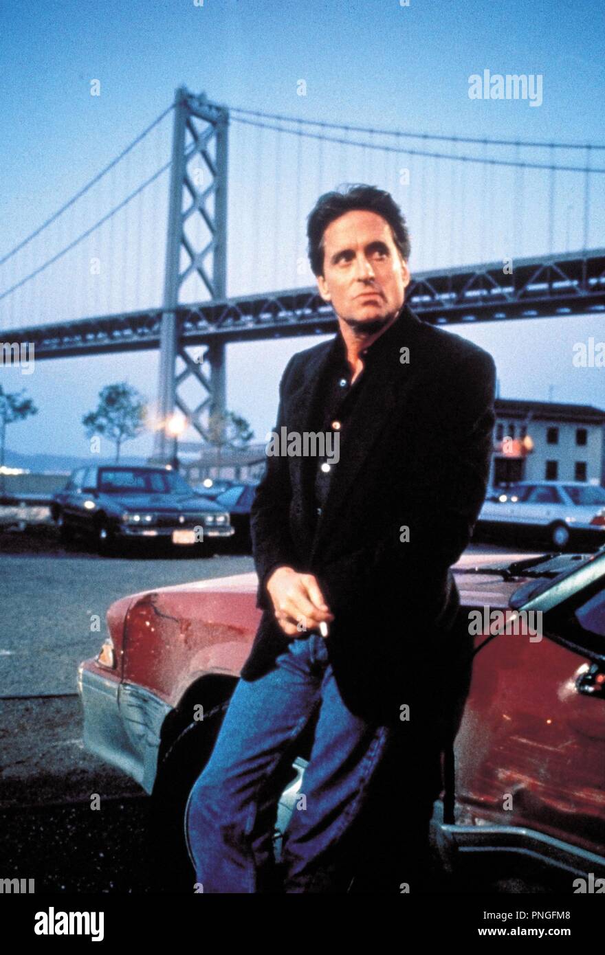 Basic instinct (1992) michael douglas Banque de photographies et d ...