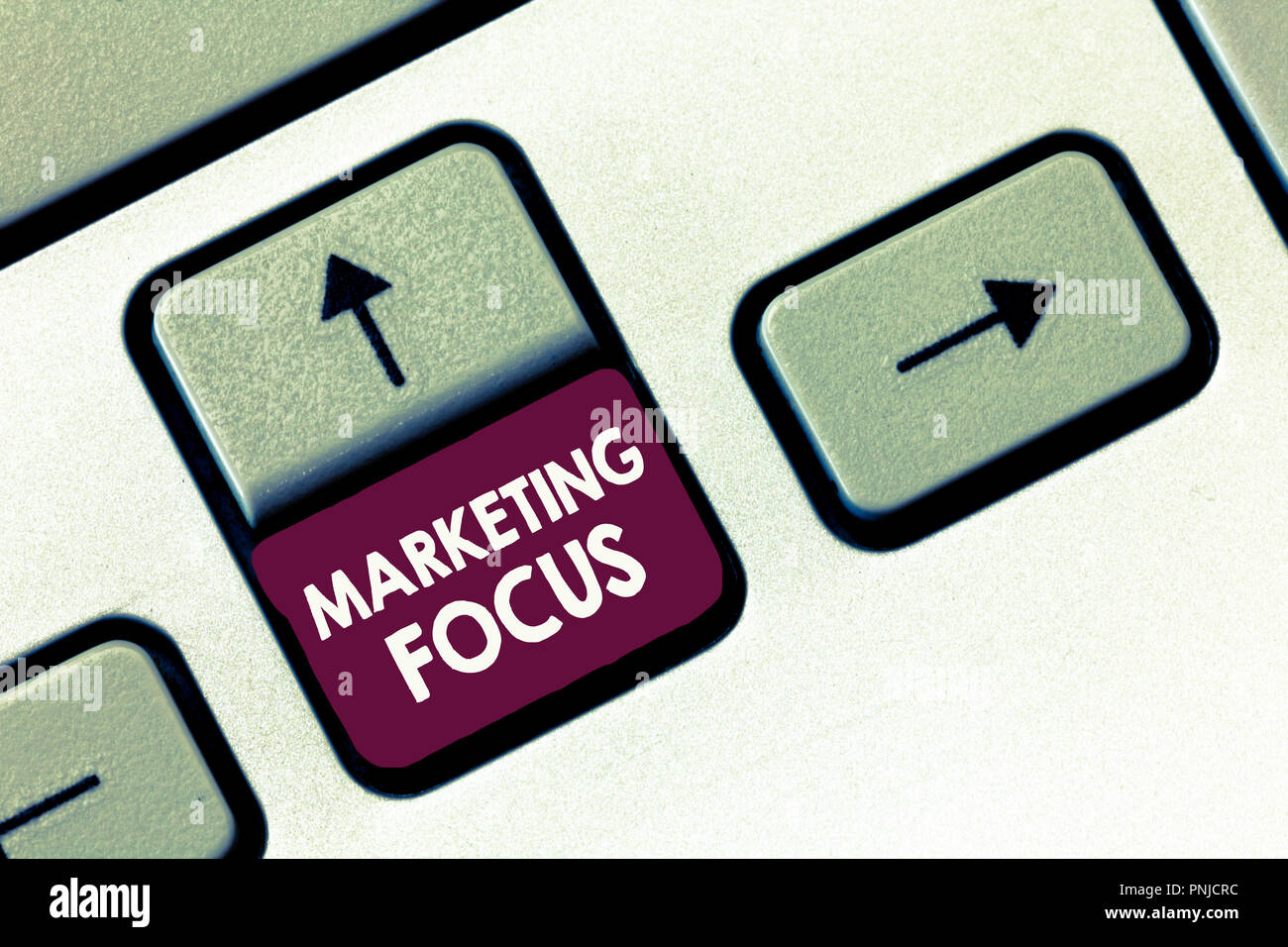 Main conceptuel Marketing écrit, indiquant l'accent. Compréhension de ...