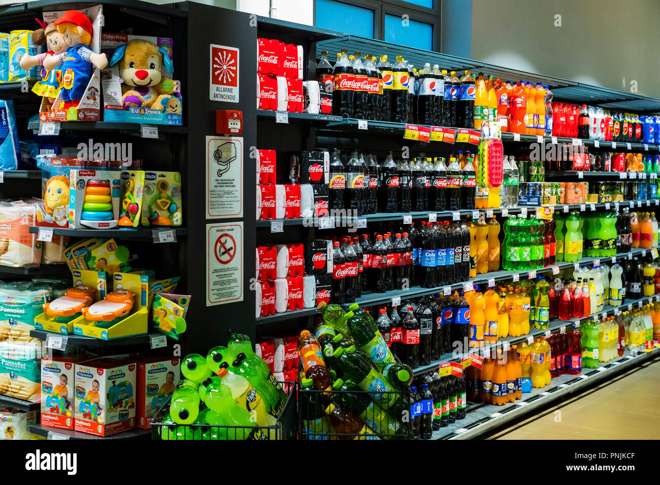 Supermarché spar alcool Banque de photographies et d’images à haute ...