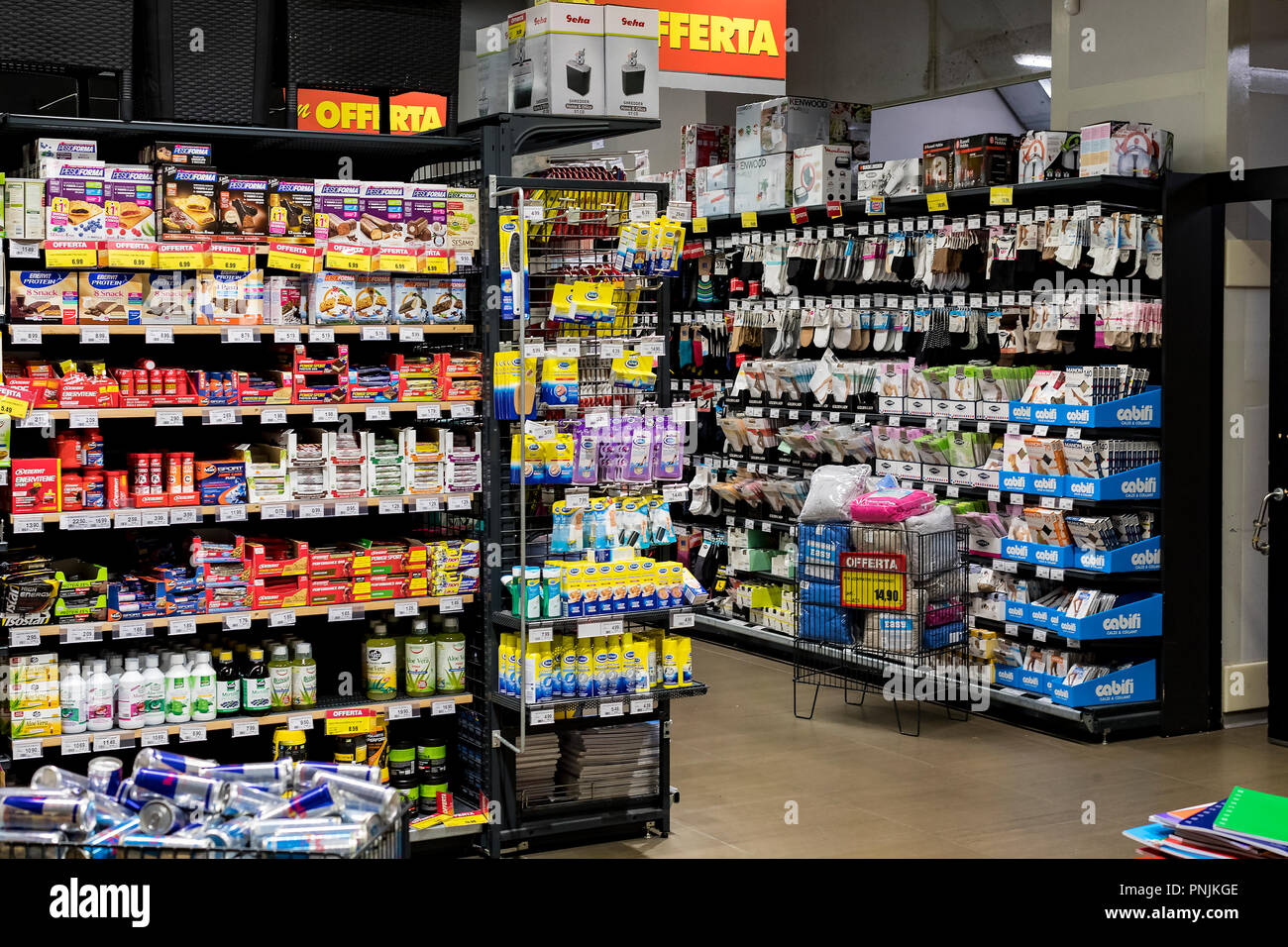 Supermarché spar alcool Banque de photographies et d’images à haute ...