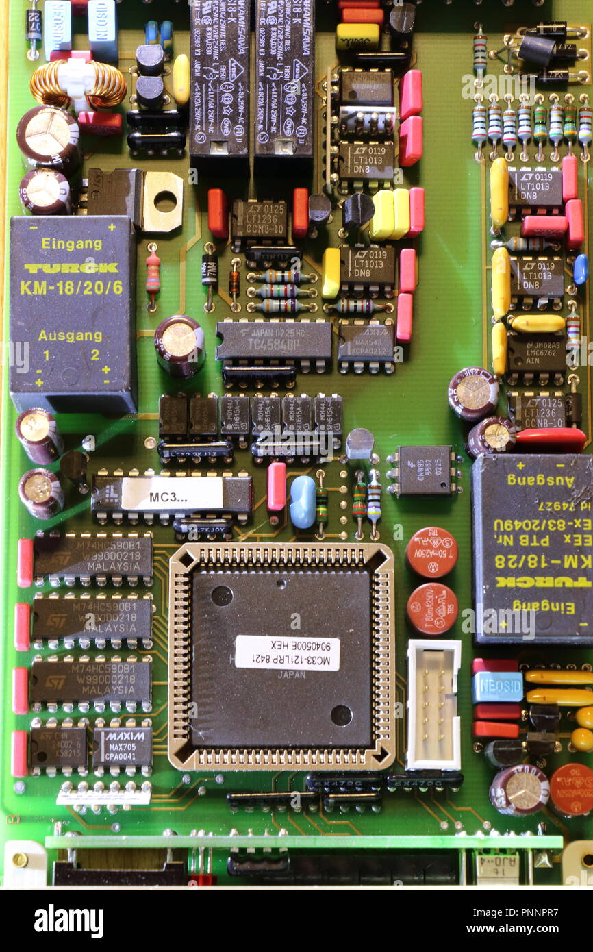 Pcb board Banque de photographies et d’images à haute résolution - Alamy