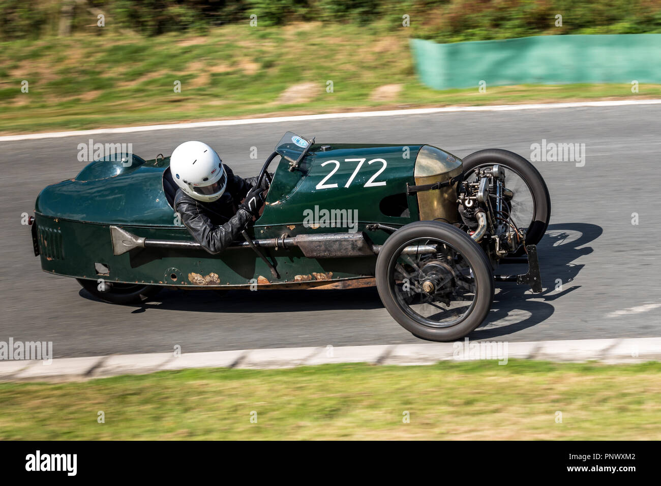 Morgan racing car Banque de photographies et d’images à haute ...