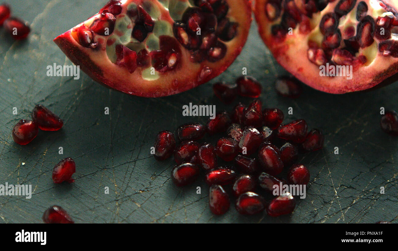 Graines rouge rubis Banque de photographies et d’images à haute ...
