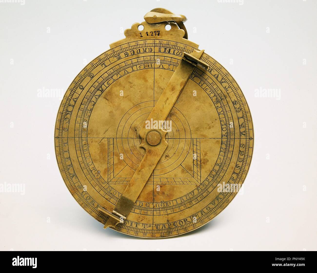 Astrolabe arabe Banque de photographies et d’images à haute résolution ...