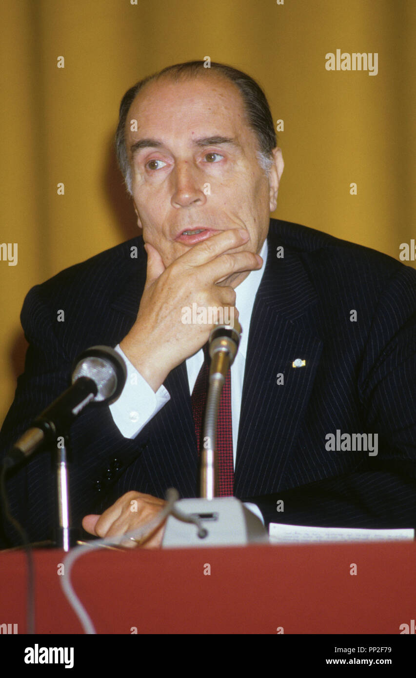 Francois mitterand president of france Banque de photographies et d ...