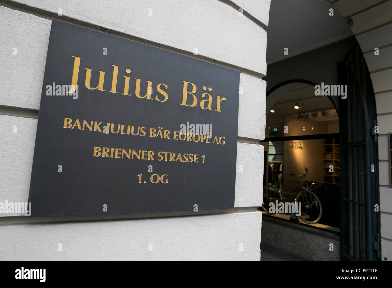 Logo julius baer Banque de photographies et d’images à haute résolution ...