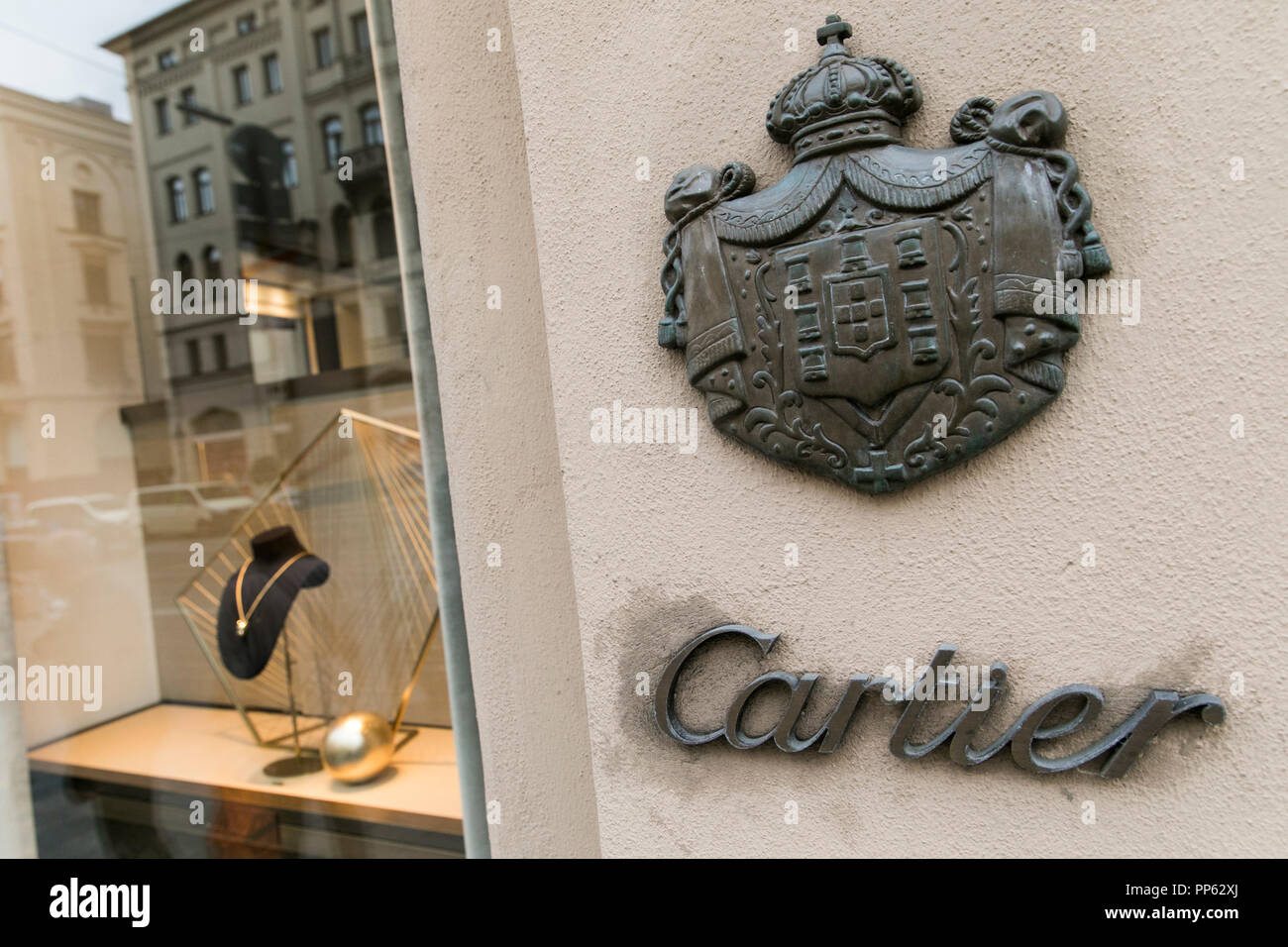 Cartier logo Banque de photographies et d’images à haute résolution - Alamy