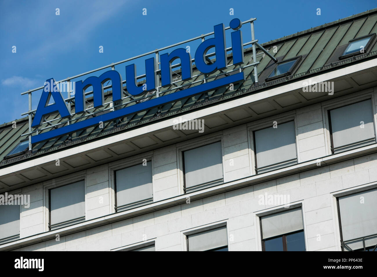Logo amundi Banque de photographies et d’images à haute résolution - Alamy
