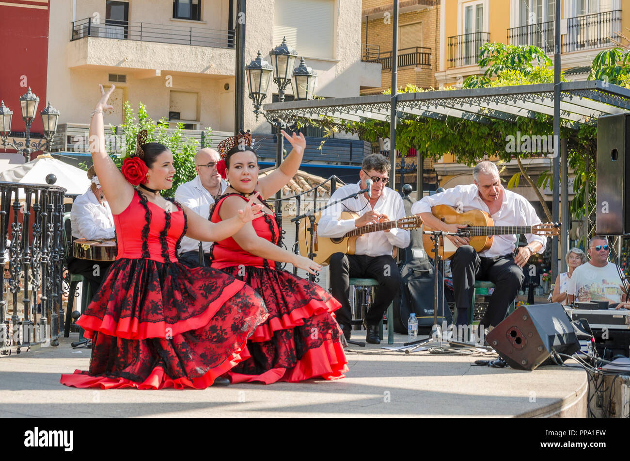 Flamenco guitar castanets spain Banque de photographies et d’images à ...