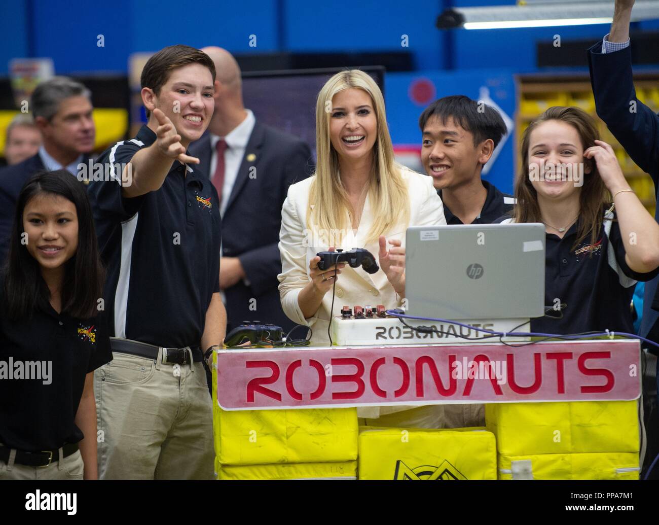 First robotics Banque de photographies et d’images à haute résolution ...