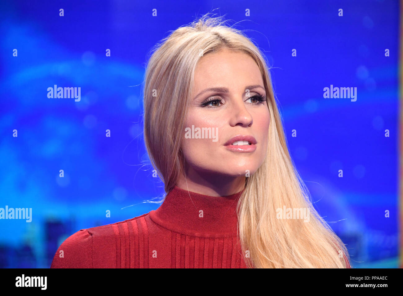 Michelle hunziker Banque de photographies et d’images à haute ...