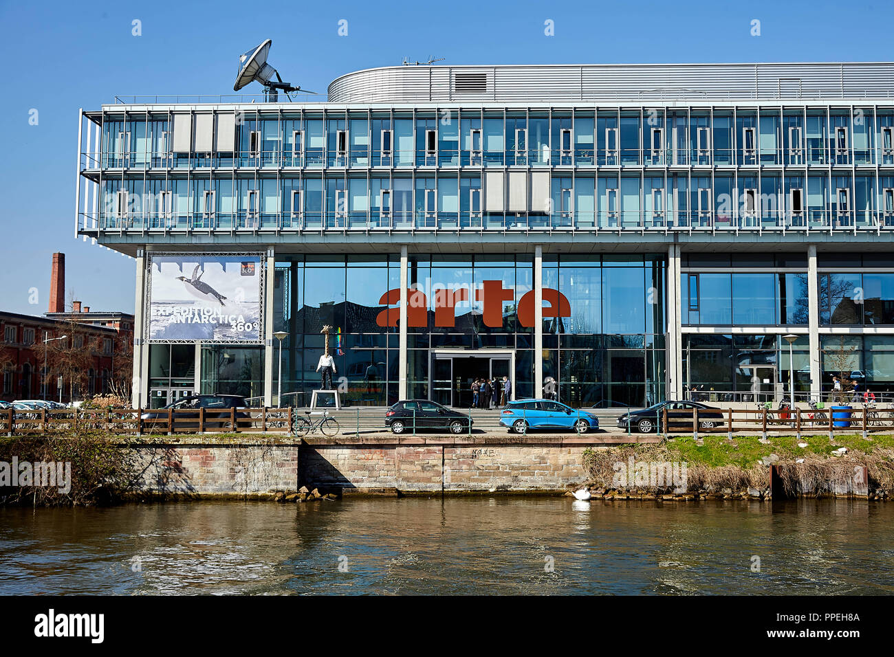 Studio ARTE à Strasbourg. Le bâtiment de l'Arte, abréviation de l ...