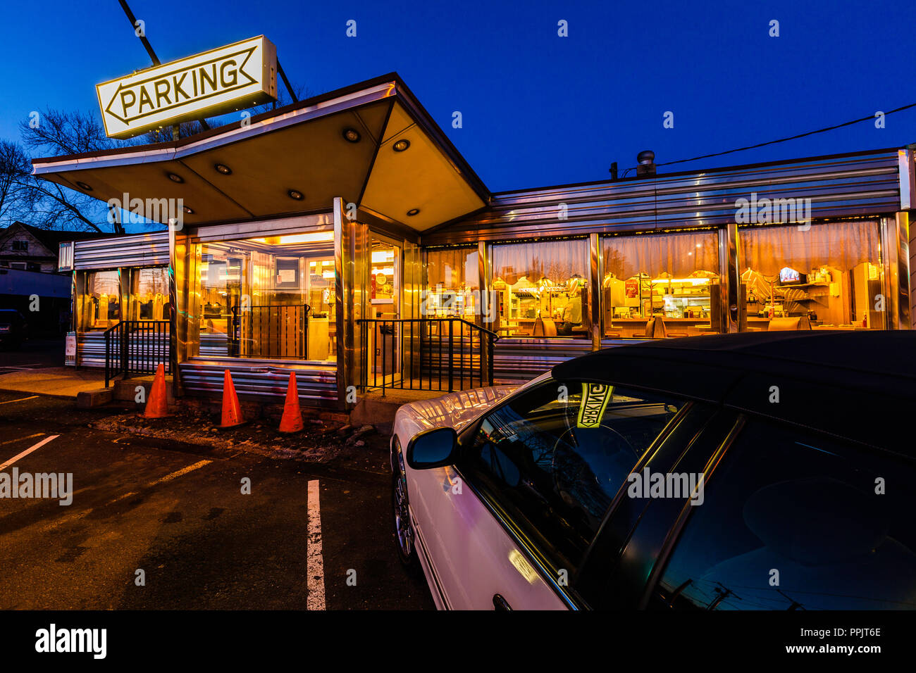 Blanc diner Banque de photographies et d’images à haute résolution - Alamy