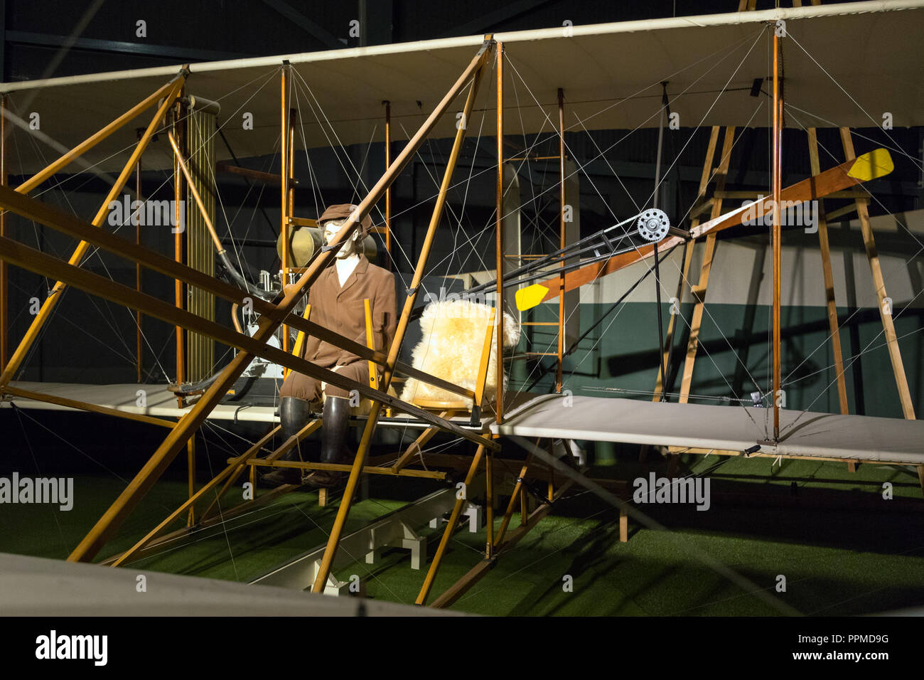Avion d'aviodrome Banque de photographies et d’images à haute ...