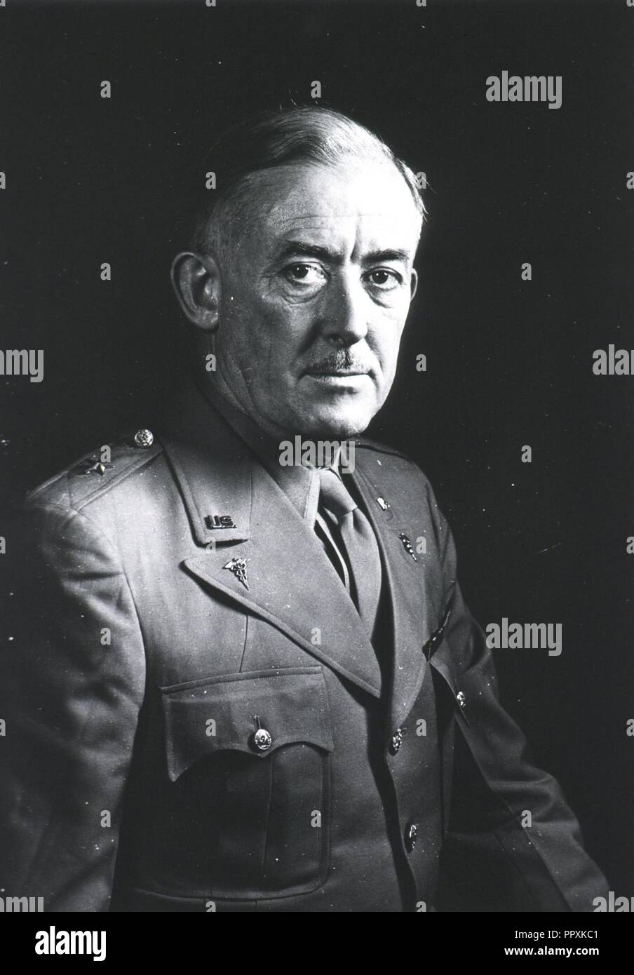 Le général de brigade simmons Banque de photographies et d’images à ...