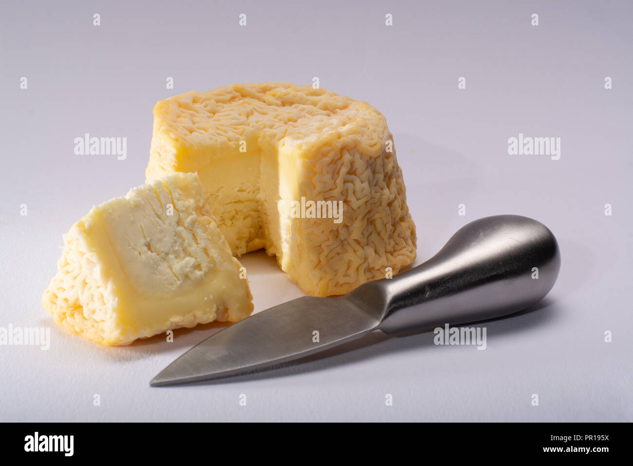 Fromage de langres aoc Banque de photographies et d’images à haute ...