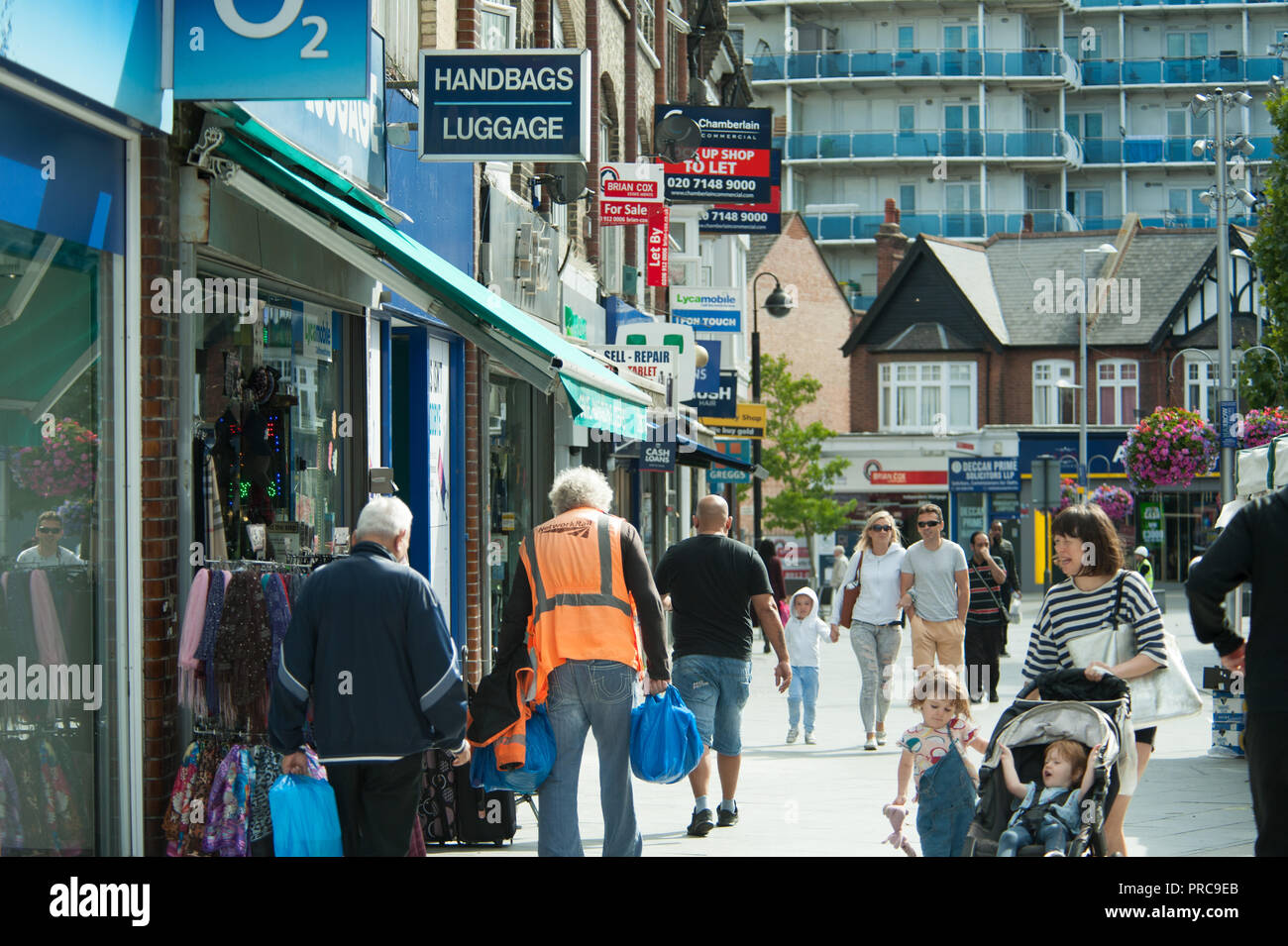 Highstreet retail Banque de photographies et d’images à haute ...