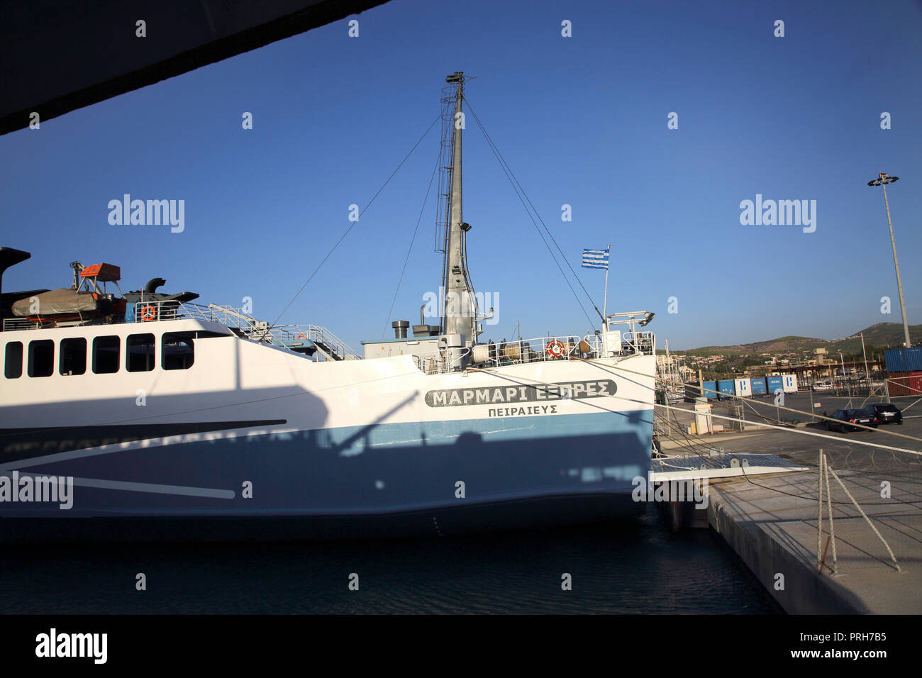 Lavrio port Banque de photographies et d’images à haute résolution - Alamy