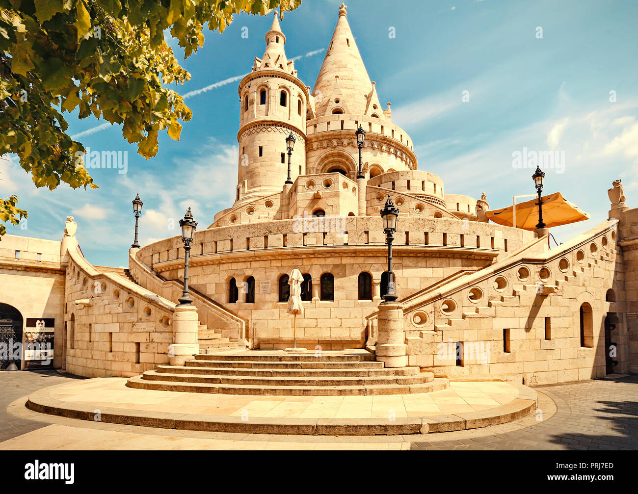 Bastion des pêcheurs de budapest Banque de photographies et d’images à haute résolution - Alamy