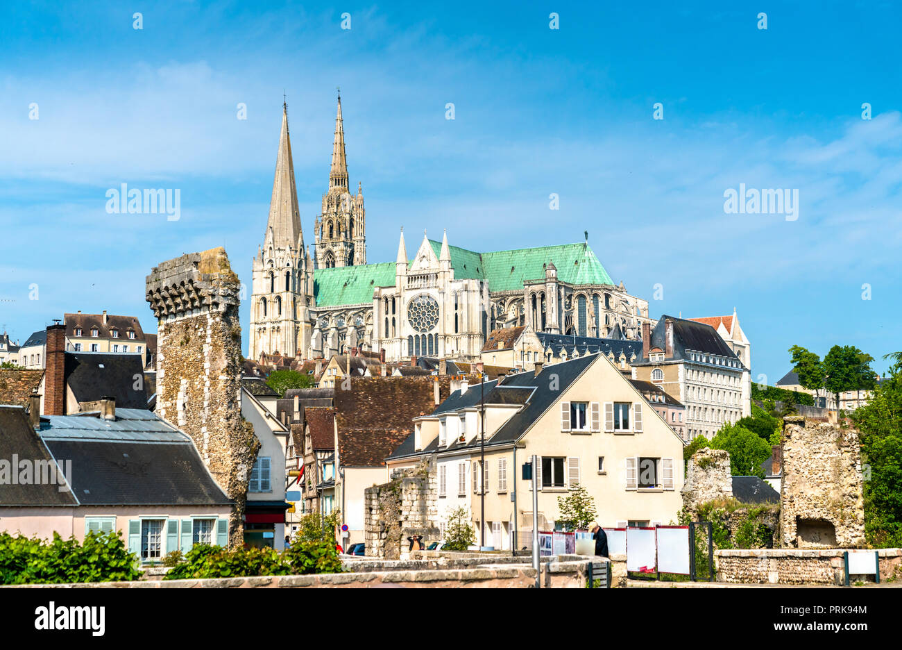 Street chartres old town france Banque de photographies et d’images à ...