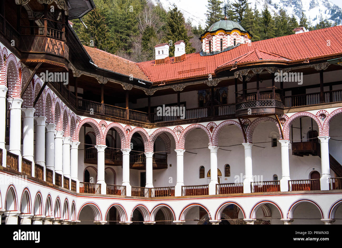 Monastère de Saint Ivan de Rila, ou le Monastère de Rila, le plus grand ...
