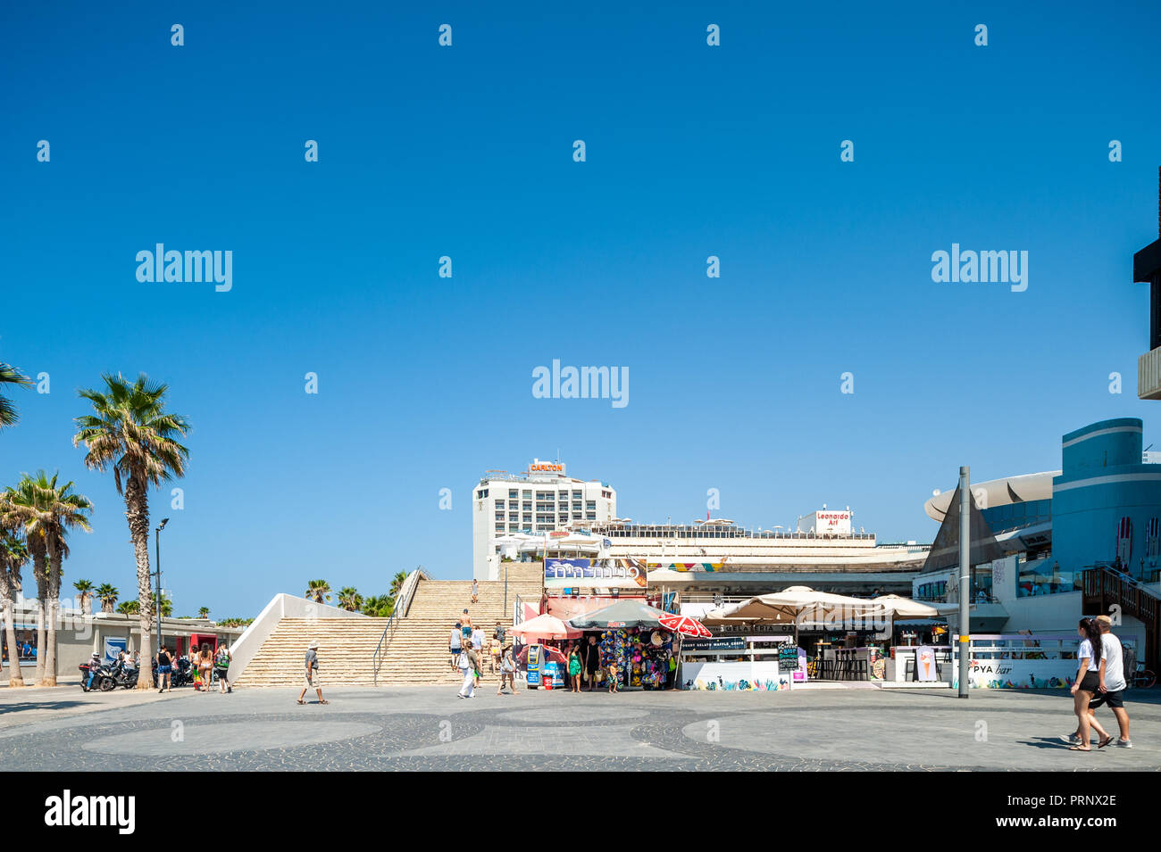 Atarim square Banque de photographies et d’images à haute résolution ...