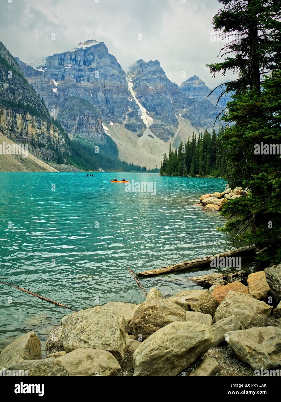 Moraine lake alberta canada Banque de photographies et d’images à haute résolution - Alamy