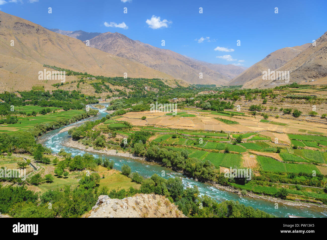 Panjshir valley Banque de photographies et d’images à haute résolution ...