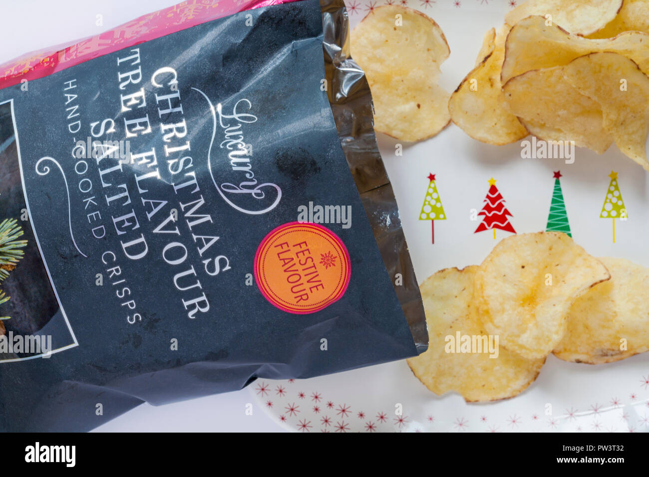 Chips au sapin de noel Banque de photographies et d’images à haute ...