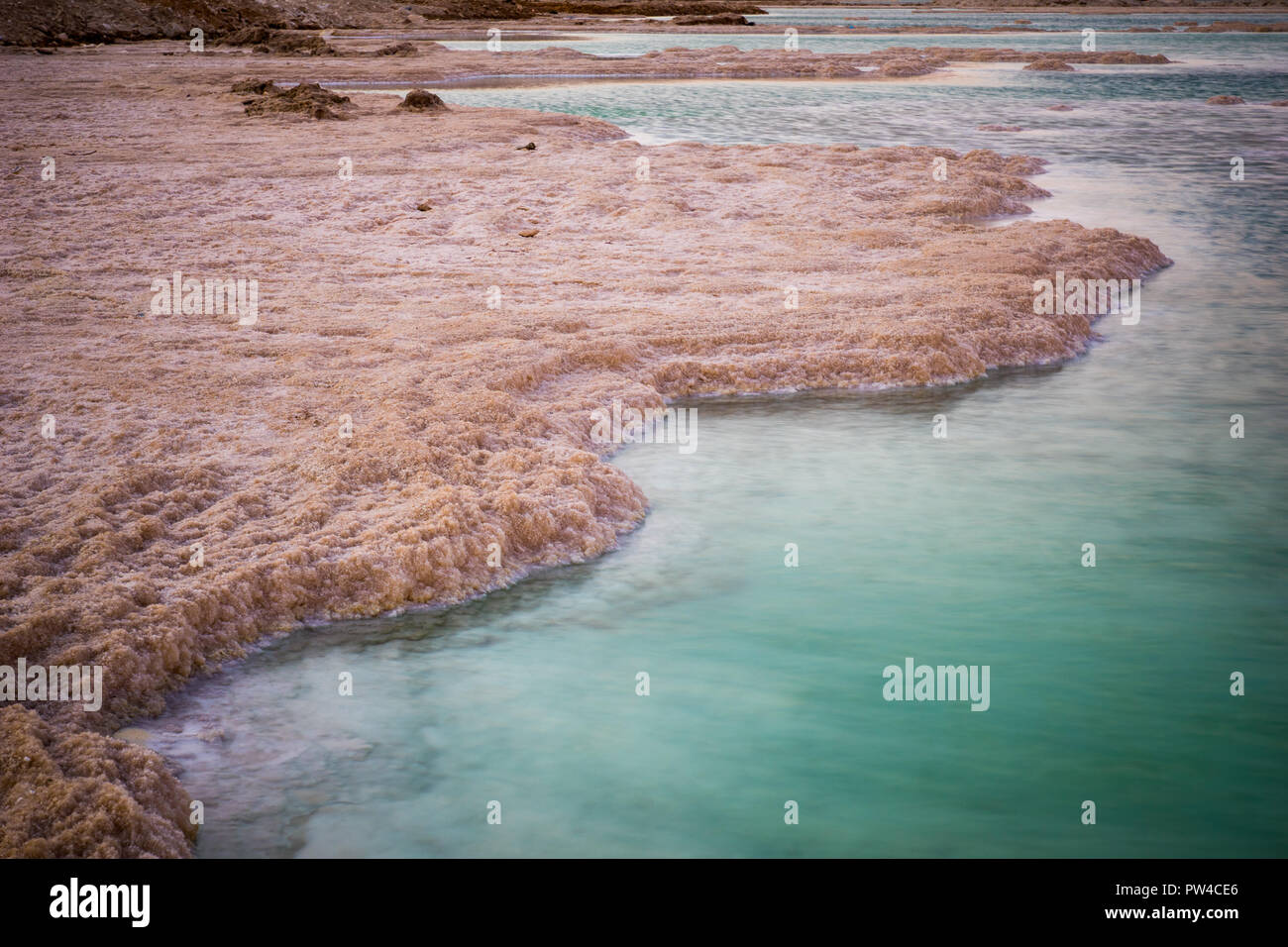 Sel de la mer morte naturel Banque de photographies et d’images à haute ...