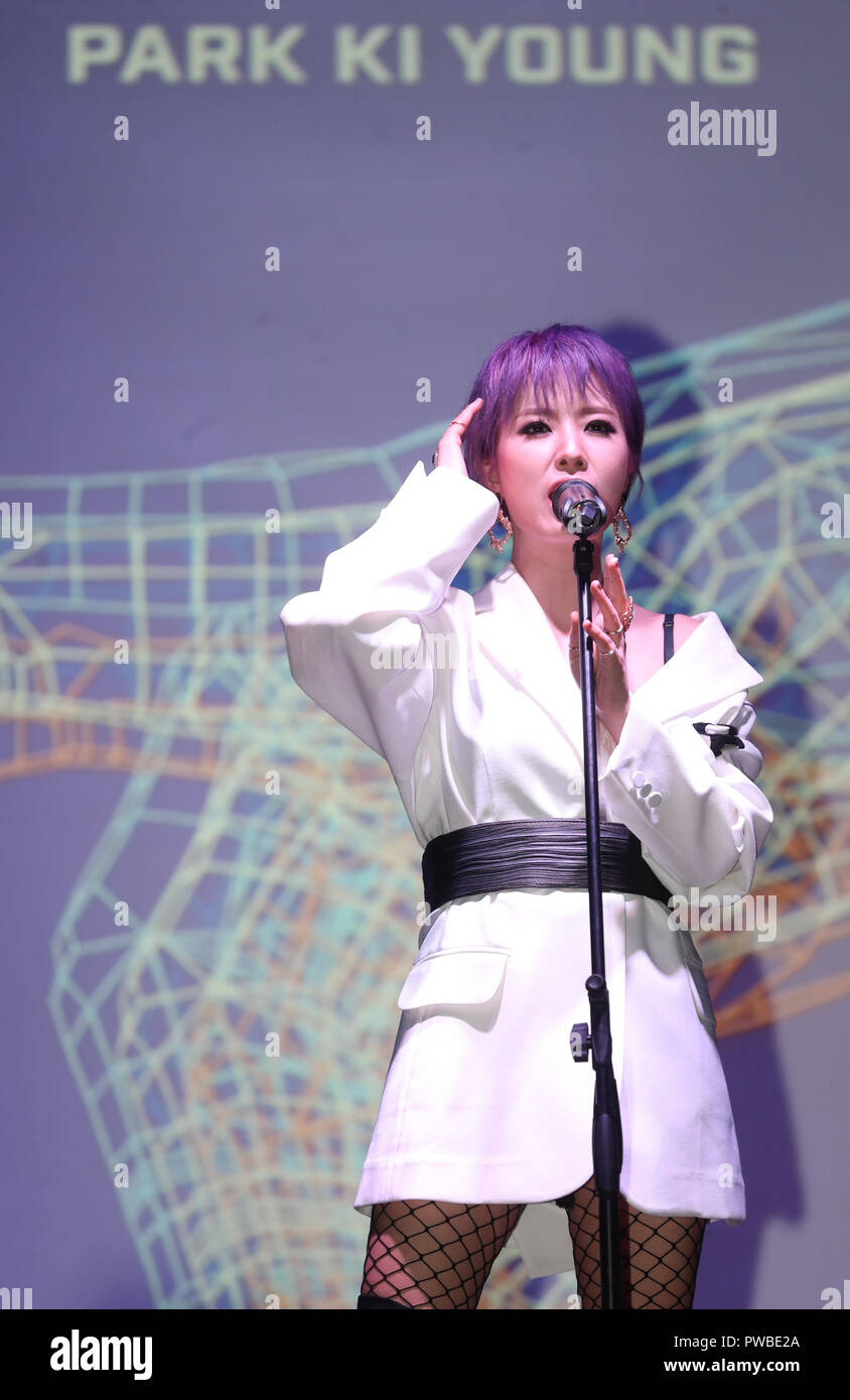 15 Oct, 2018. S. singer coréen Park Ki-jeune chanteuse sud-coréen Park ...