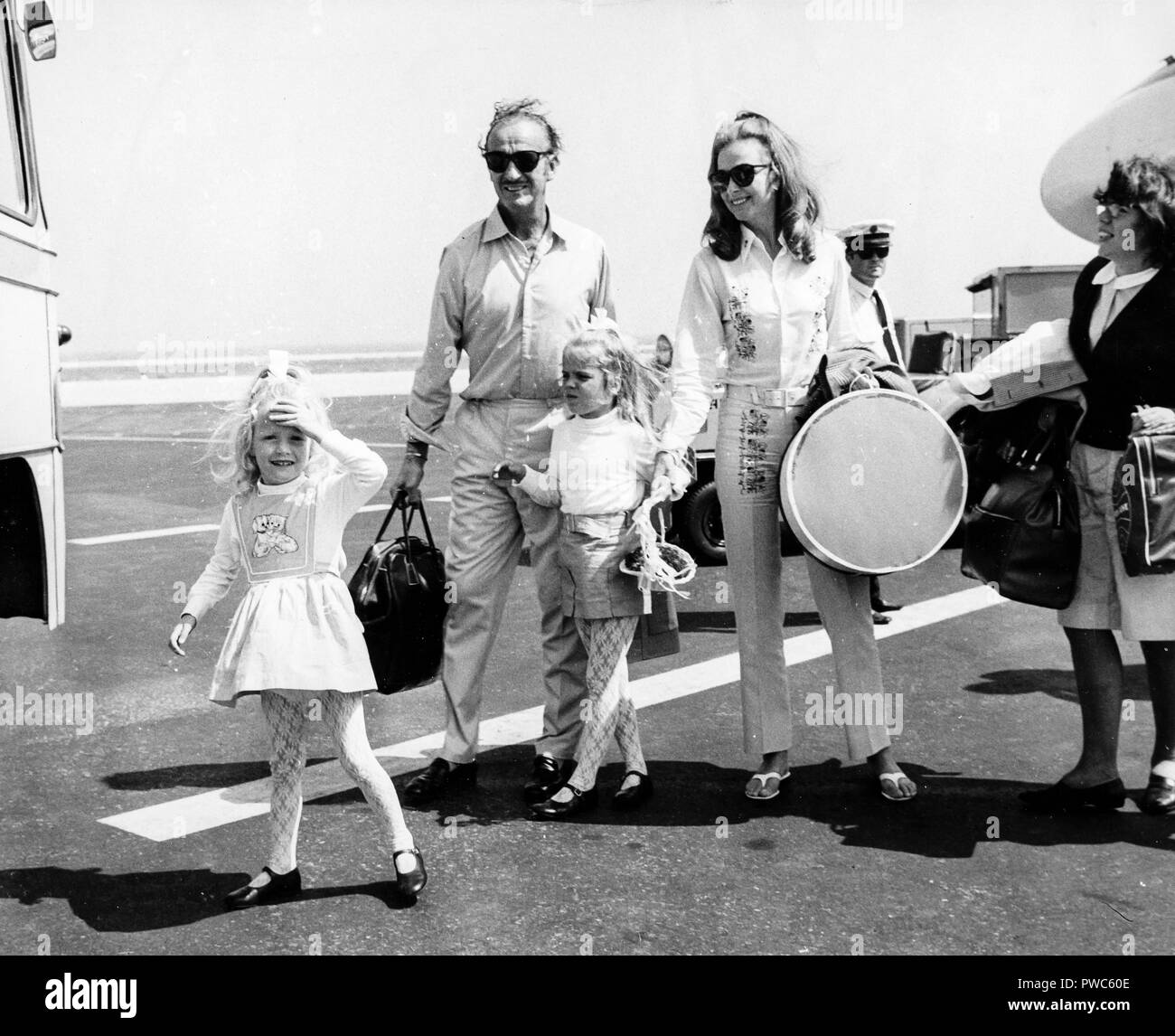 David niven et sa famille Banque de photographies et d’images à haute ...