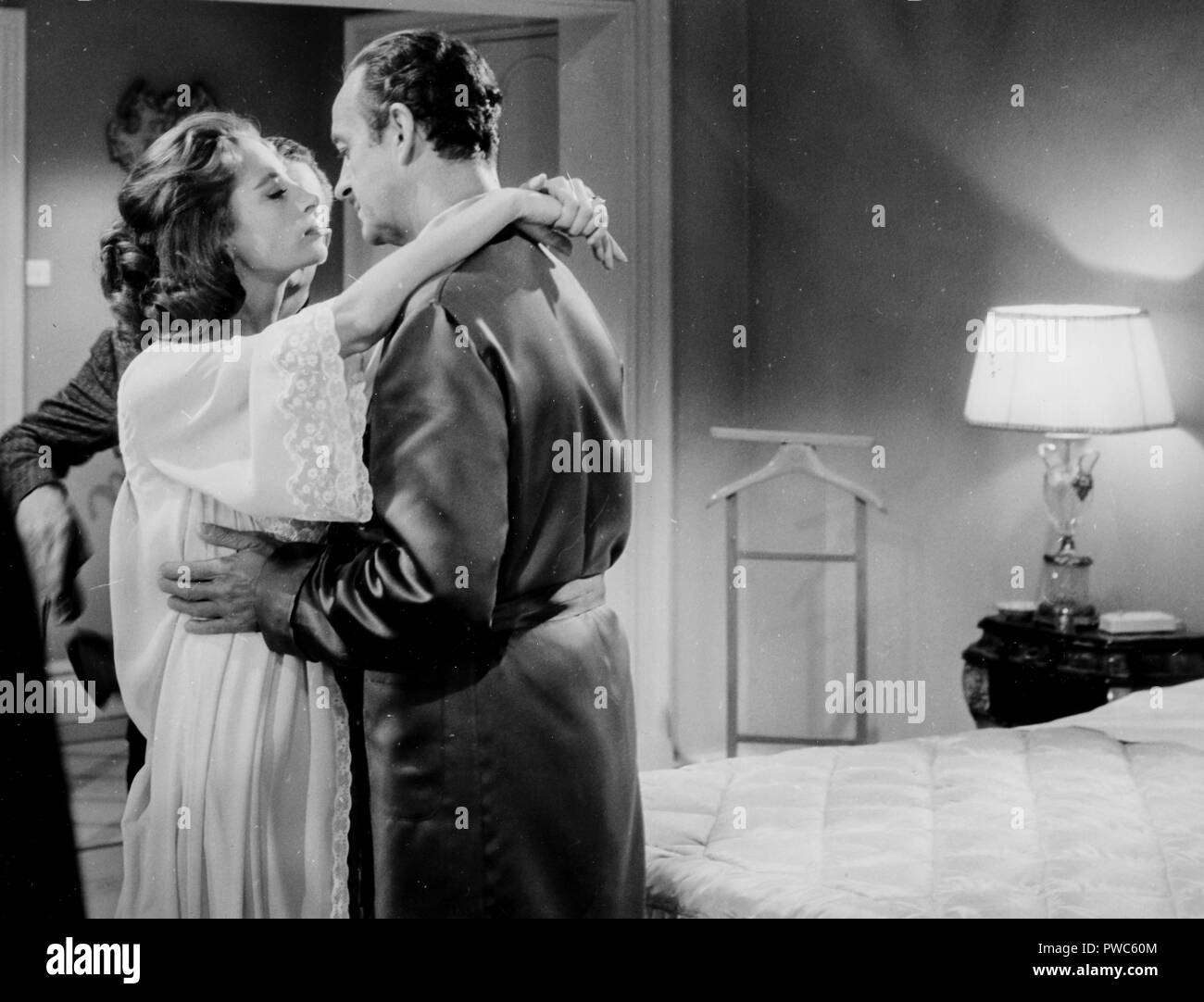 David niven capucine pink panther Banque d'images noir et blanc - Alamy