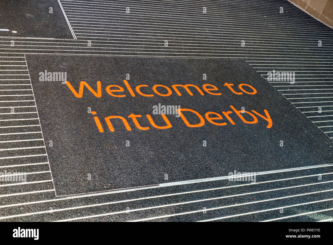 Derby intu Banque de photographies et d’images à haute résolution - Alamy