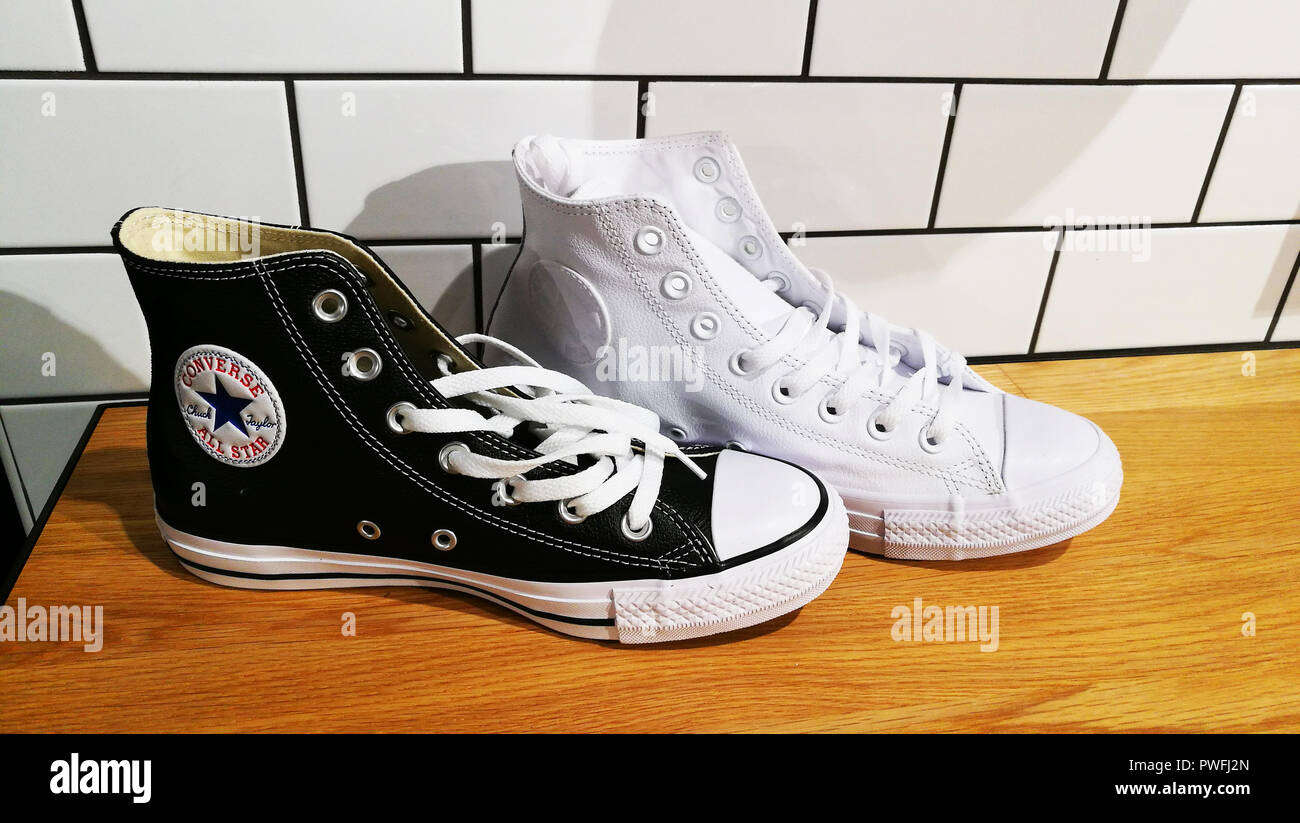 Converse all star logo Banque de photographies et d’images à haute ...