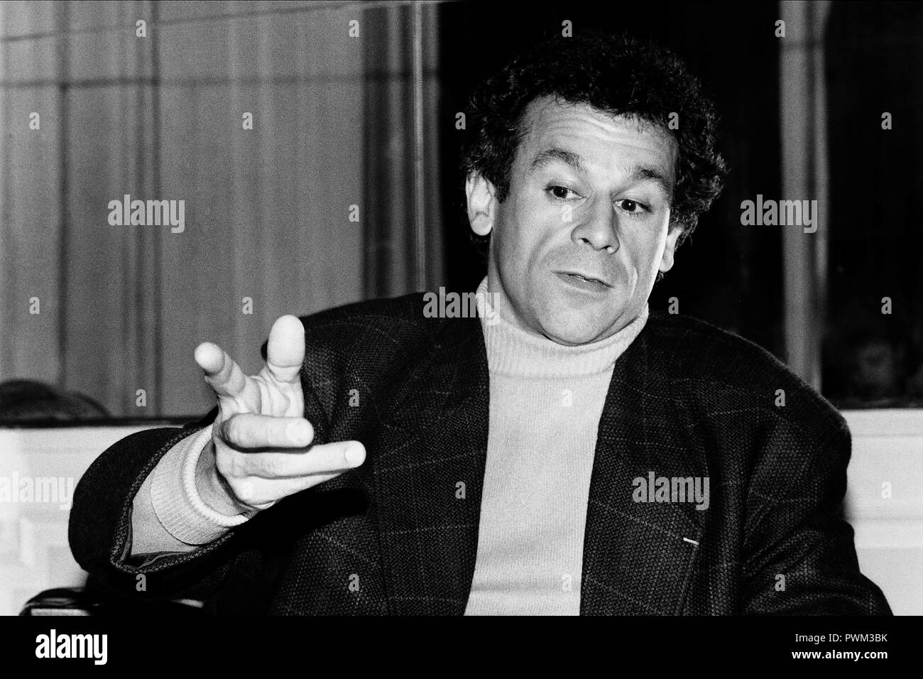 Francis Perrin Banque d'image et photos - Alamy