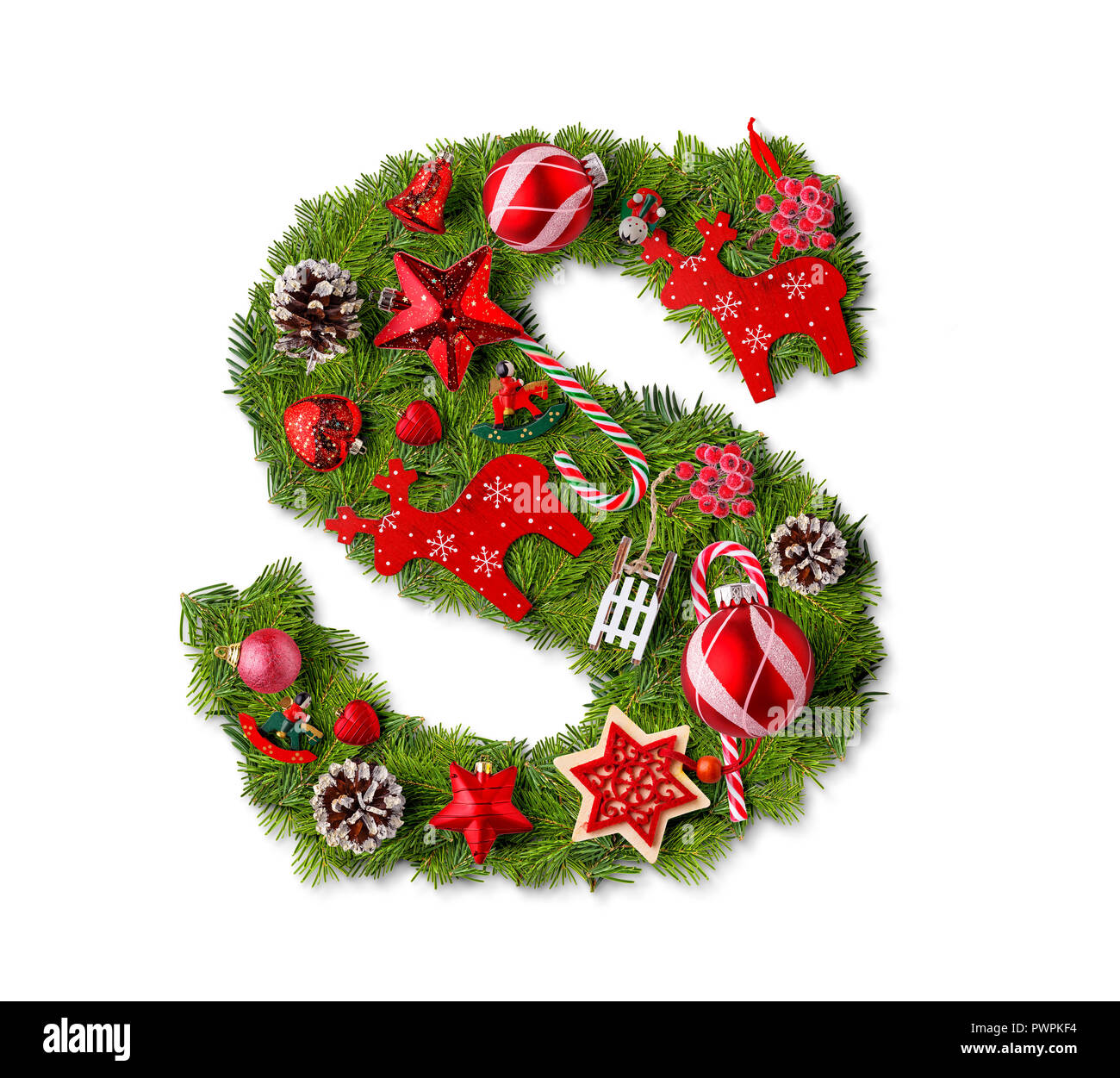 Lettre de l'alphabet de Noël S isolated on white Photo Stock - Alamy