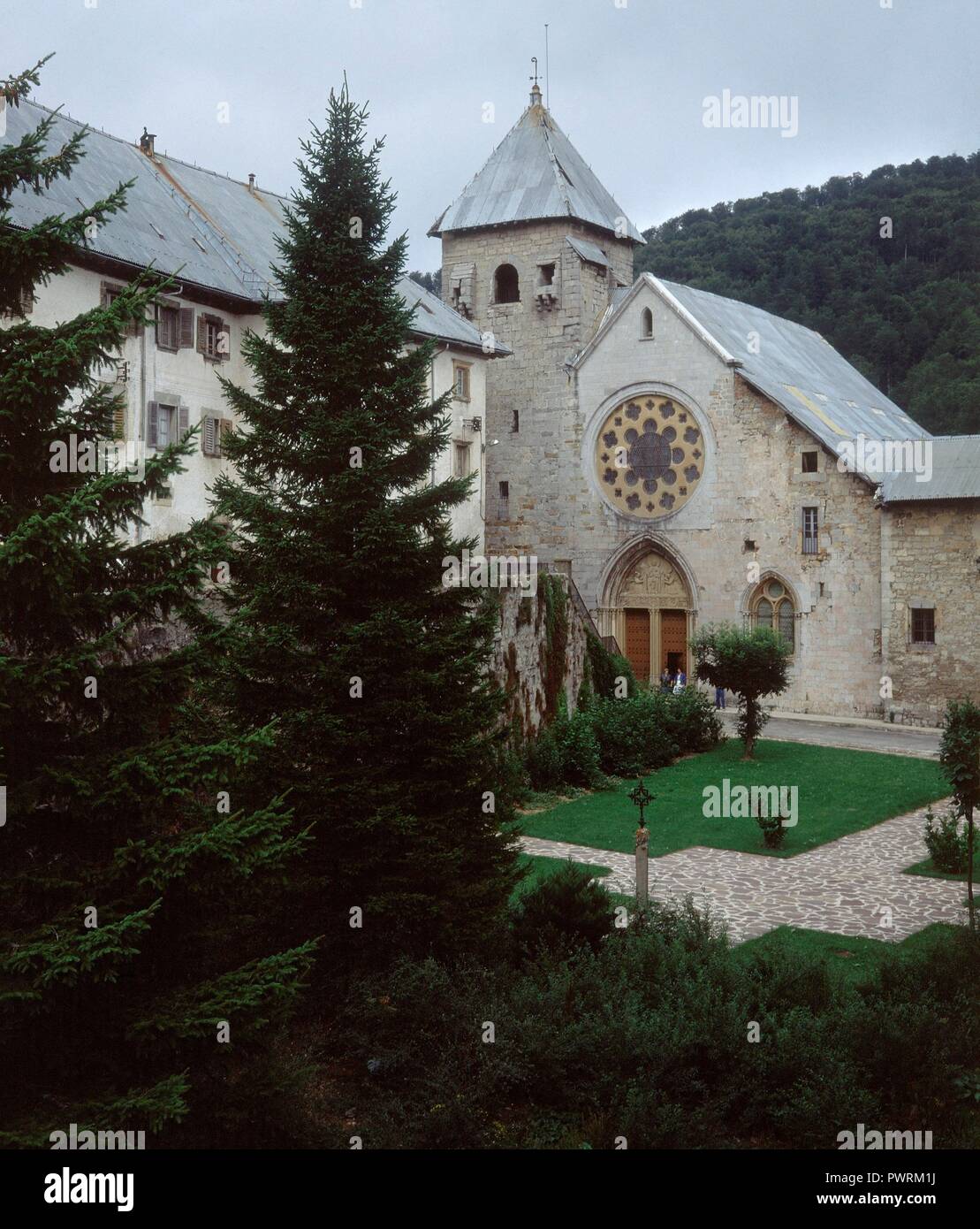 Basilique de roncevaux Banque de photographies et d’images à haute ...