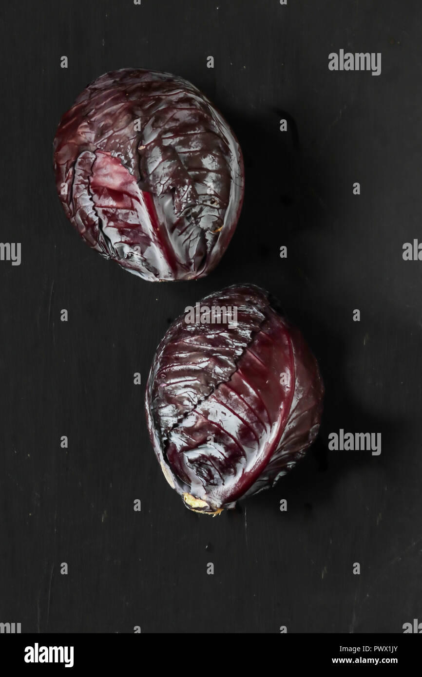 Choux rouges Banque de photographies et d’images à haute résolution - Alamy
