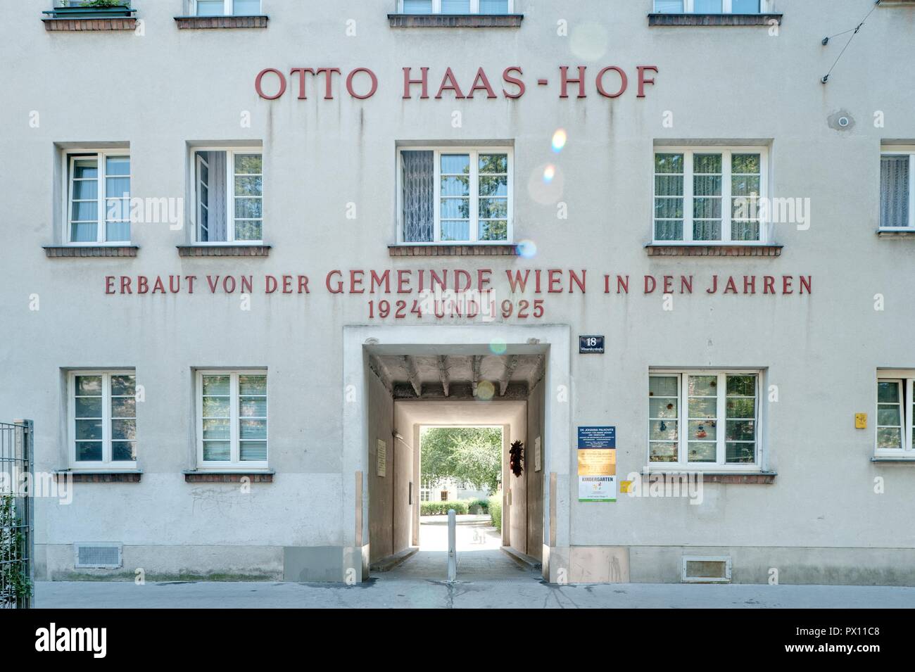 Wien, Gemeindebau des 'Roten Wien' - Vienne, Conseil Tenement, 'Bloc ...