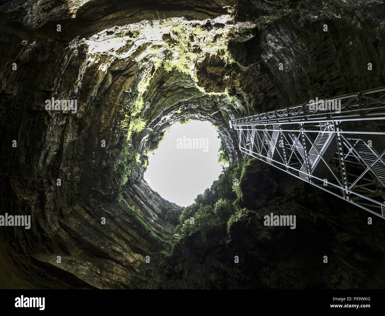 Cave Gouffre De Padirac Banque d'image et photos - Alamy