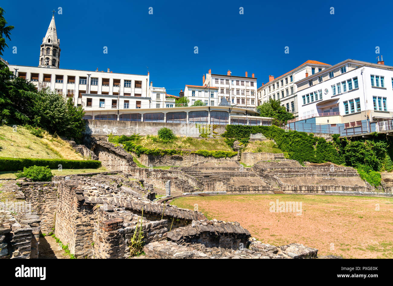 Amphitheatre des trois gaules Banque de photographies et d’images à ...