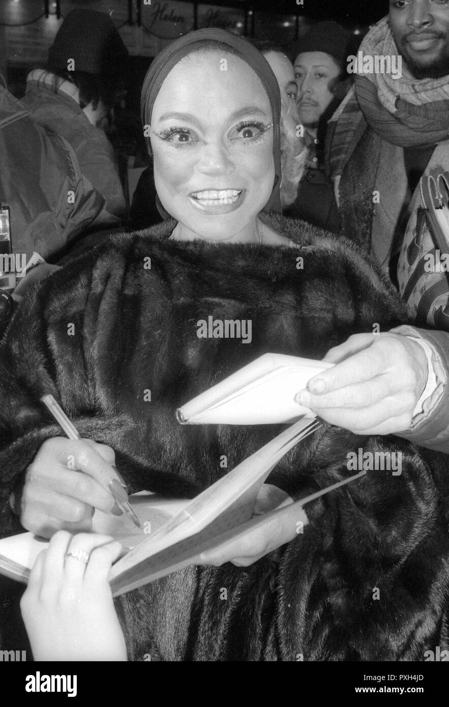 Bonjour dolly Banque de photographies et d’images à haute résolution - Page 2 - Alamy